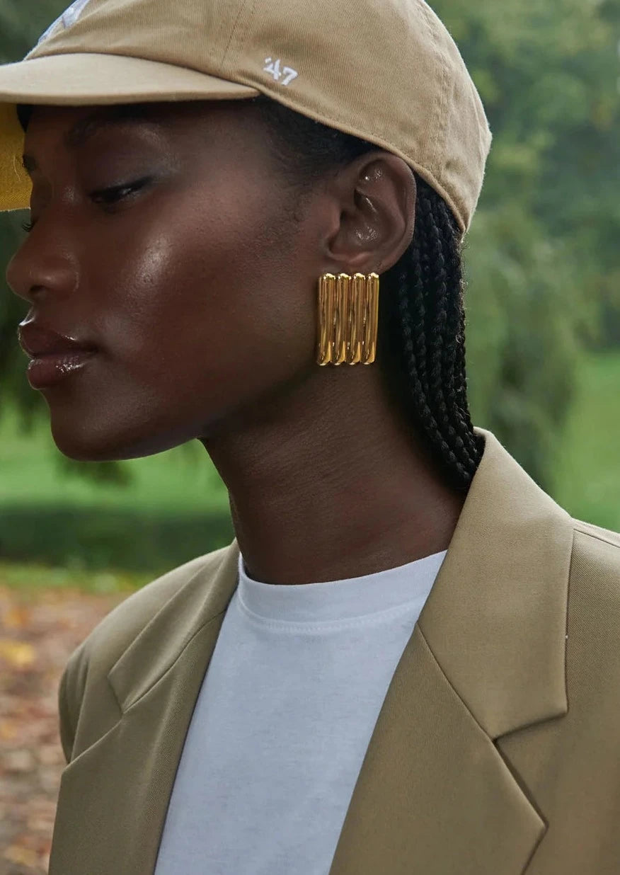 Gold glory earrings – Cali & Kay